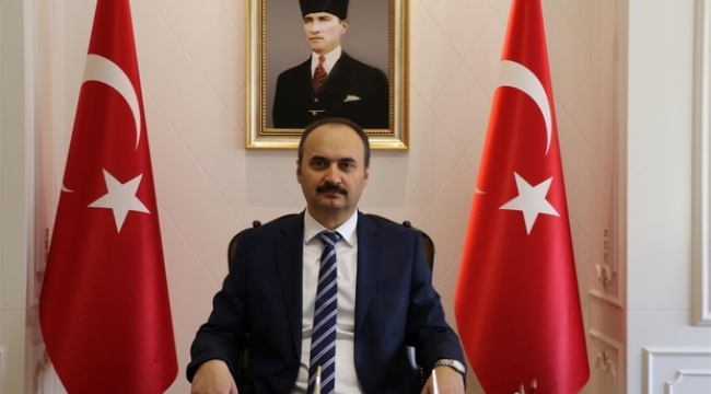 VALİ CANALP ,23 NİSAN BAYRAMINI KUTLADI - YAŞAM - Edirne Gazetesi VALİ CANALP ,23 NİSAN BAYRAMINI KUTLADI - YAŞAM - Edirne Gazetesi
